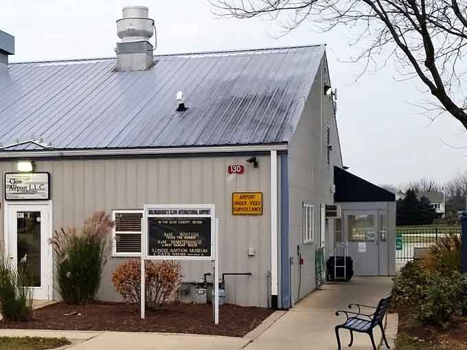 That unassuming metal building houses one of Illinois' best-kept secrets: breakfast with a runway view.