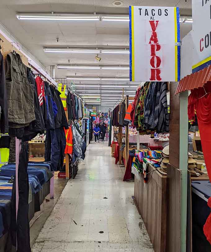 That "Tacos Al Vapor" sign hanging overhead means you can refuel between shopping sprees without ever leaving the building.