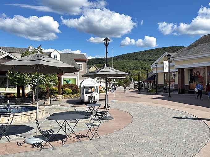 Open-air shopping meets picture-perfect skies where your wallet gets lighter but your shopping bags get delightfully heavier.