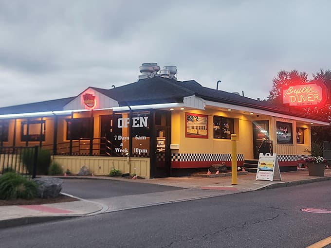 That neon glow isn't just lighting up the parking lot&mdash;it's calling you home to comfort food paradise.