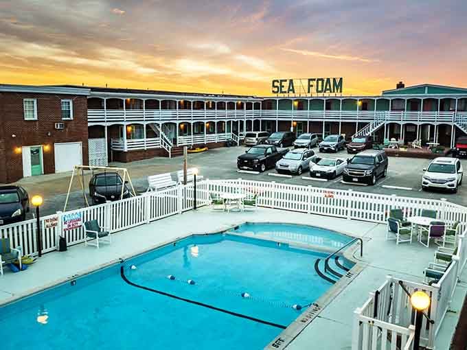 Golden hour transforms this retro motel into a postcard-perfect scene that'll make you believe time travel is absolutely possible.