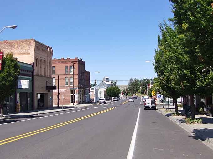 Wide streets and historic brick buildings prove small-town America isn't dead, just hiding in southeastern Washington.