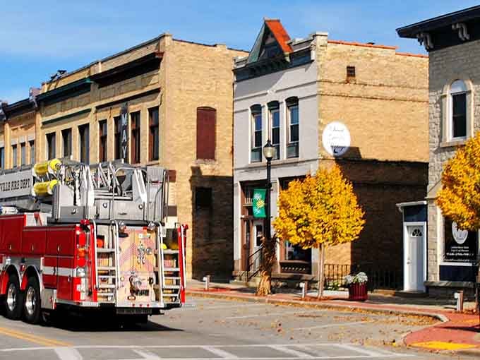 When your local fire department looks this good parked downtown, you know the town has its priorities straight and buildings protected.