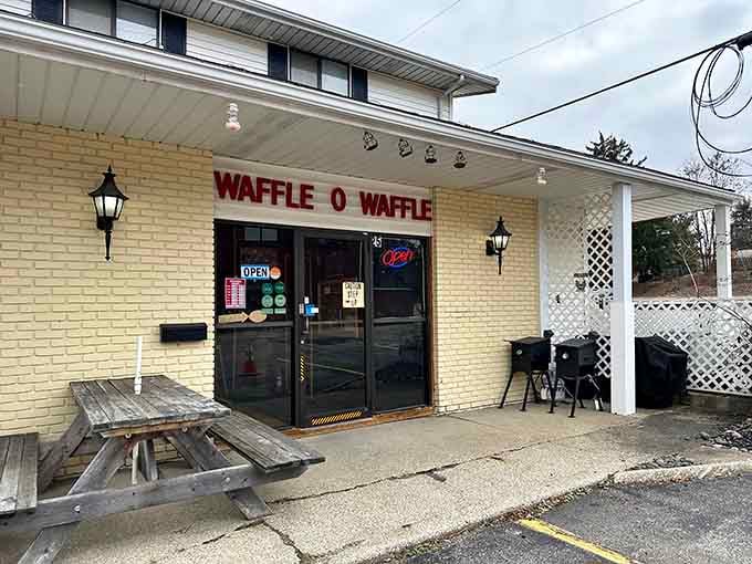 That unassuming cream brick exterior hides breakfast magic that'll make you rethink every waffle you've ever eaten.