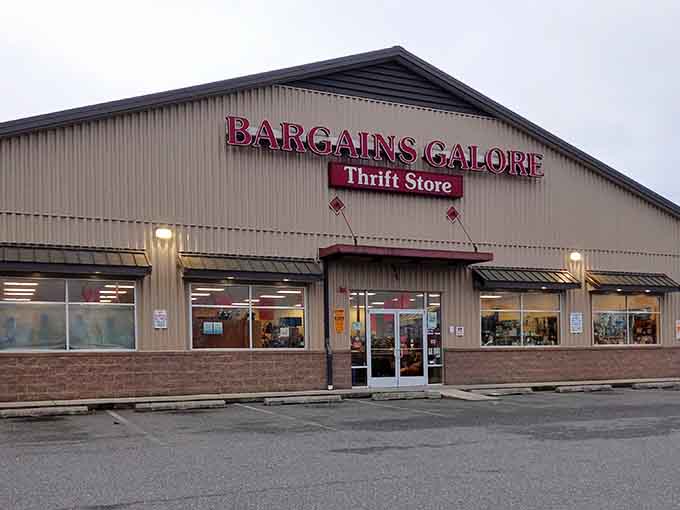 That warehouse-style exterior promises exactly what it delivers: a treasure hunter's paradise where bargains await around every corner.