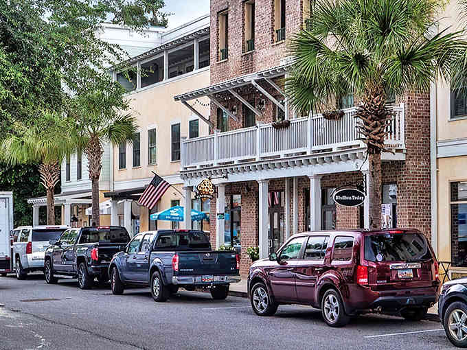 Southern charm meets practical living where palm trees and porches create postcard scenes without postcard prices.