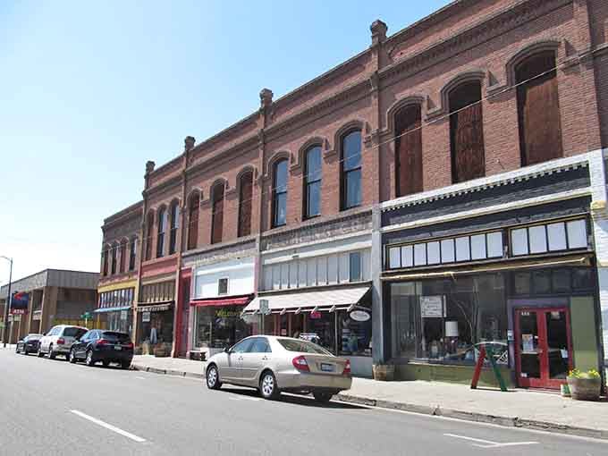 These historic brick beauties have witnessed more stories than your chatty neighbor, and they're still standing proud.