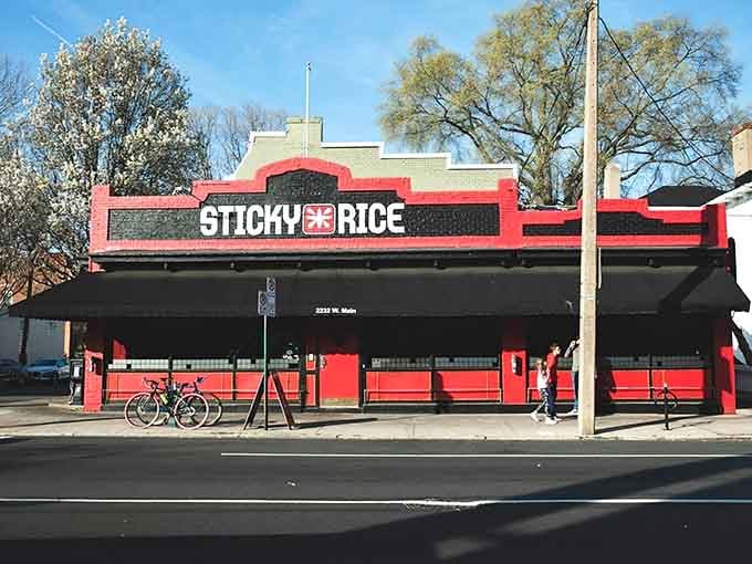 That bold red exterior isn't just making a statement &ndash; it's practically shouting "come eat here now!"