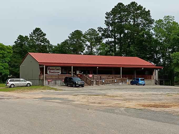 That red roof against the Georgia pines is your beacon to steak paradise on the Altamaha River.