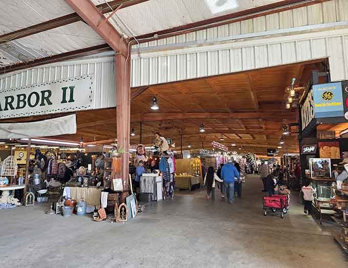 Harbor II pavilion proves that serious shopping requires serious shelter, and these wooden beams mean business.