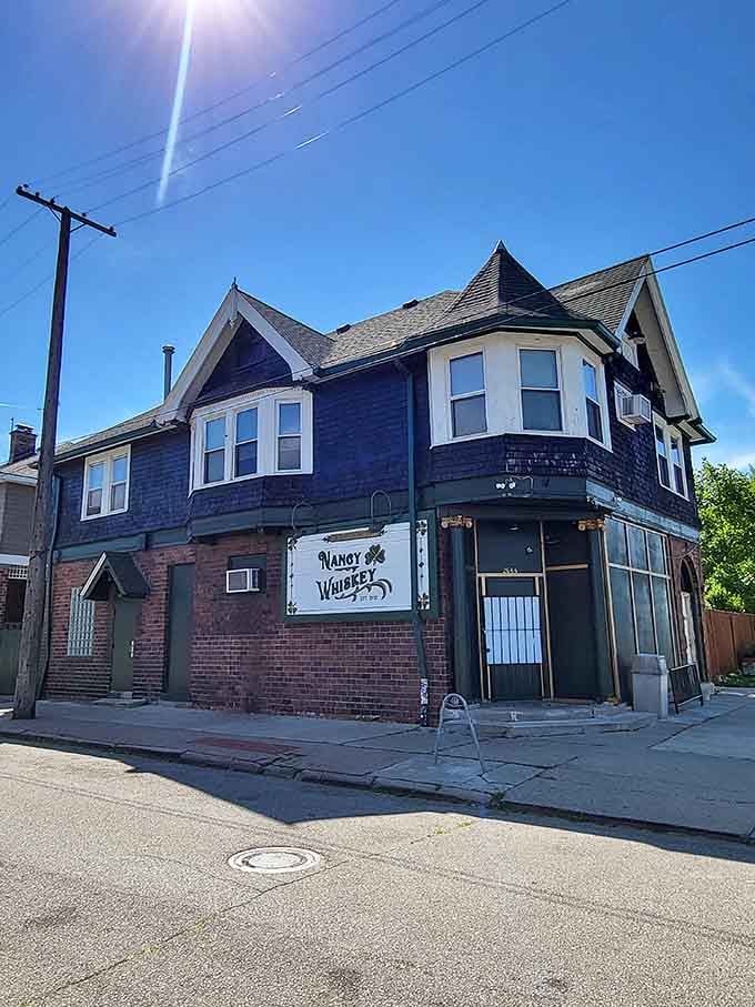 Victorian architecture meets neighborhood bar vibes in this century-old corner beauty that refuses to modernize or apologize.