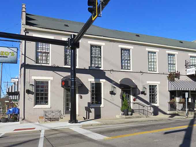 Classic downtown architecture like this proves they really don't build them like they used to anymore.