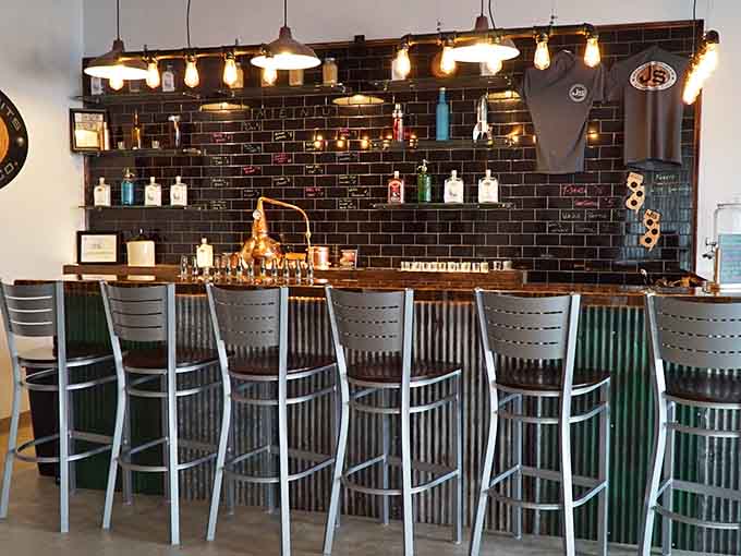 That corrugated metal bar front gives serious farmhouse-chic vibes while keeping things authentically New Jersey cool.