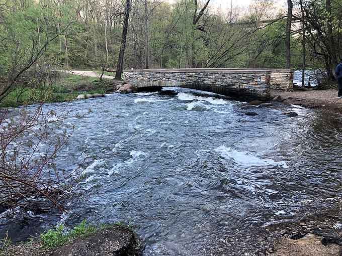 This stone bridge offers the classic view that's been stopping people in their tracks since the 1800s.