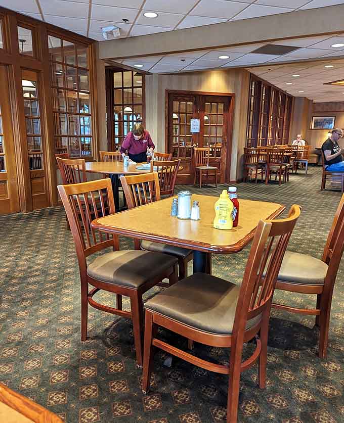 Spacious dining room with plenty of elbow room means you can enjoy your meal without bumping neighbors.