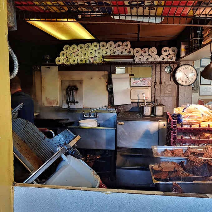 Behind the counter, rolls of paper towels stand ready for the inevitable delicious mess ahead.