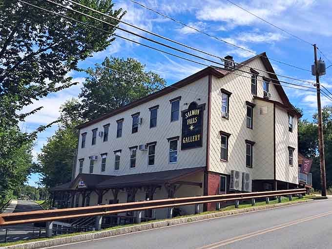 Salmon Falls Gallery sits riverside, proving that art and old mill buildings make surprisingly good companions in retirement.