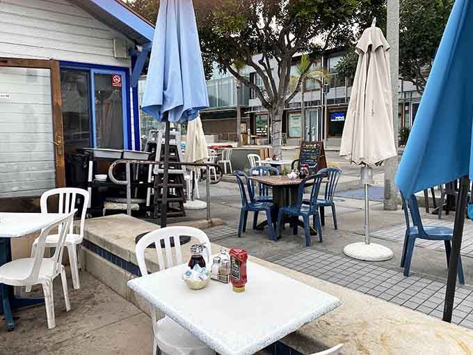 The outdoor patio lets you enjoy your breakfast while soaking up that California sunshine that makes everyone else jealous.