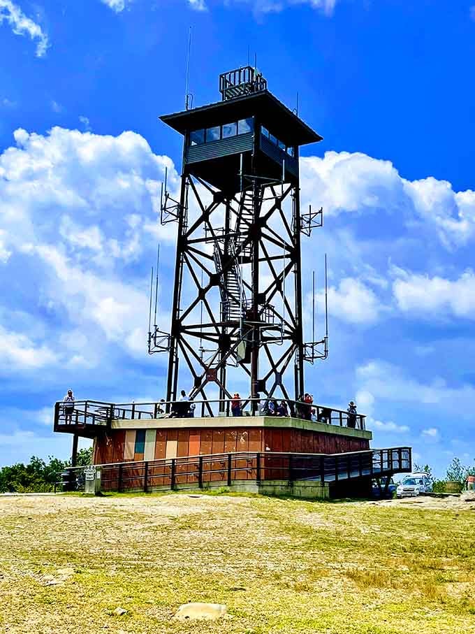 This observation tower adds extra height for those who thought 2,006 feet wasn't quite enough vertical achievement today.