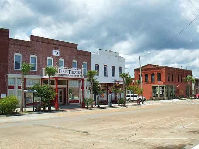 Historic storefronts and palm-lined streets prove small-town charm never goes out of style, does it?