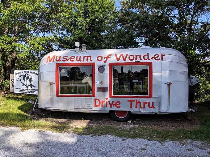 This vintage trailer museum lets you browse curiosities without ever leaving your comfortable driver's seat&mdash;genius!