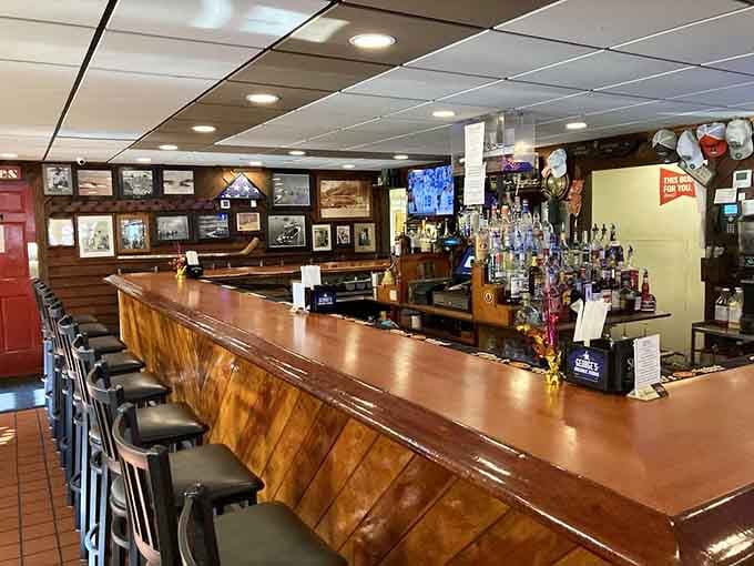 A proper bar where cold beer flows freely, because cracking crabs is thirsty work that demands liquid refreshment.