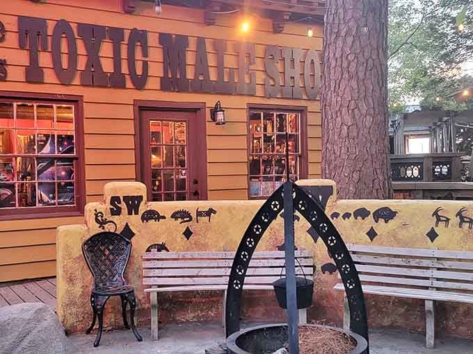 Even the seating areas commit fully to the theme, because why have regular benches when you can have Western ones?