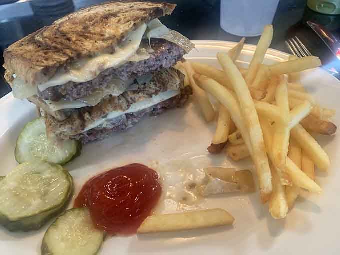 The Patty Melt here looks like it went to architecture school: perfectly stacked, gloriously melted, absolutely engineered for maximum deliciousness.