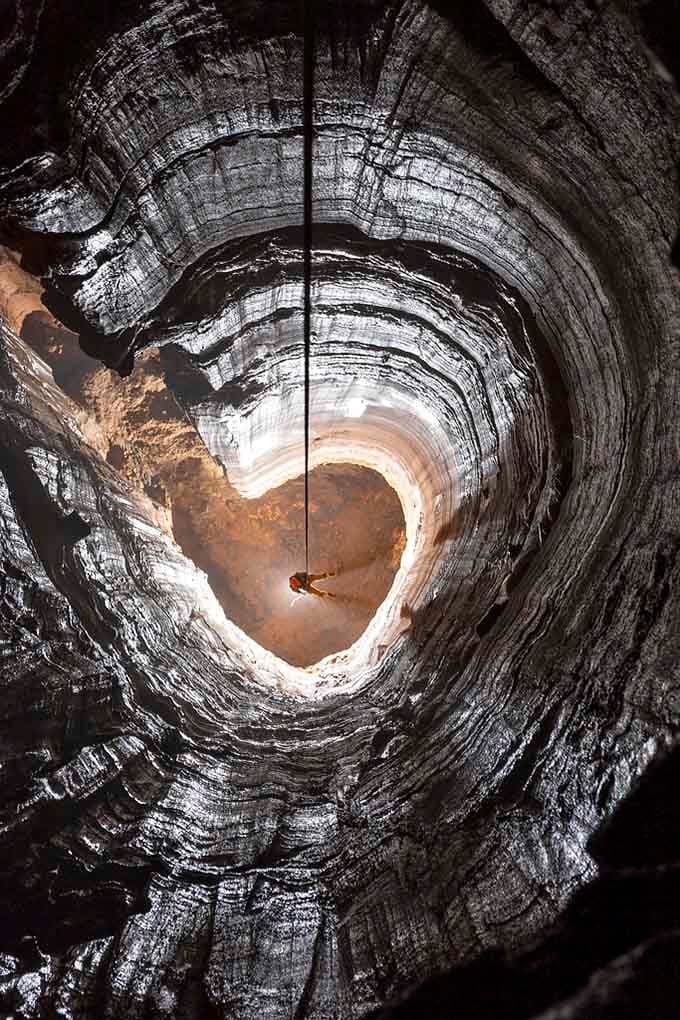 Exploring Ellison's Cave means navigating a subterranean maze that makes your GPS completely give up on life.