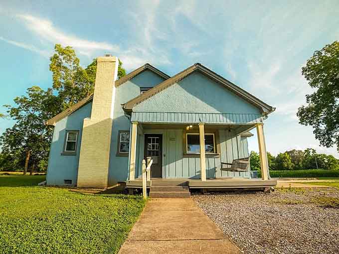 Even the residential houses get in on the charm offensive, painted in colors that make you smile without trying too hard.