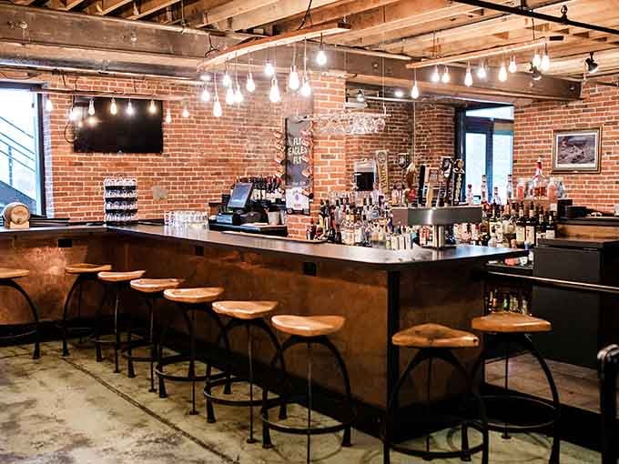 A bar that knows its way around both craft cocktails and the simple pleasure of cold beer.