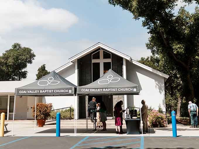 Even the churches in Ojai maintain that relaxed California vibe, proving spirituality and Spanish tile roofs go together perfectly.