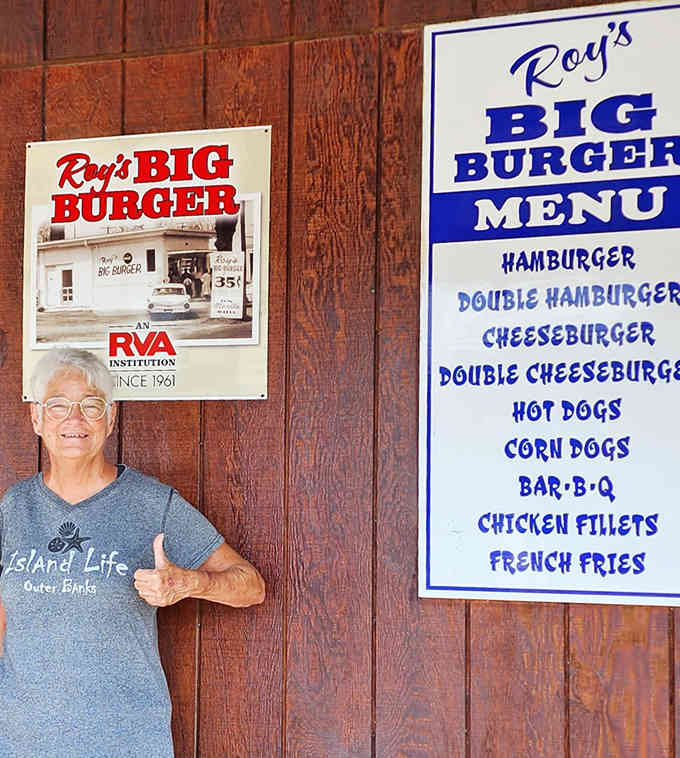 Vintage charm meets timeless appeal in this throwback photo showing Roy's has always understood the assignment perfectly.