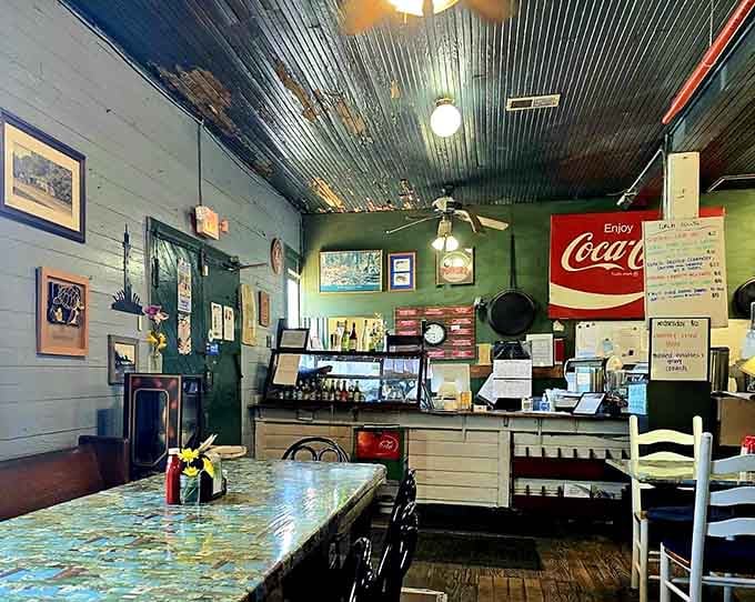 The vintage Coca-Cola sign and corrugated ceiling give this counter serious old-school coastal charm.