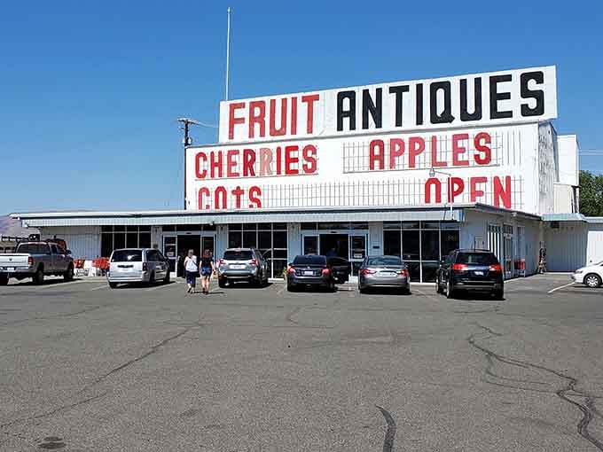 Fruit stands like this dot the valley, selling produce so fresh it was probably picked this morning.
