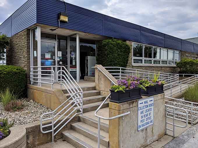 Even the post office looks vacation-ready here, making errands feel less like chores and more like adventures.
