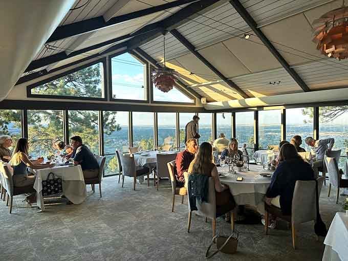 Dining rooms with views like this make choosing between the food and scenery genuinely difficult.