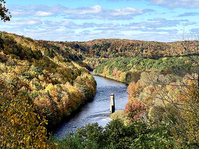 Autumn paints the valley in impossible colors, making you wonder why anyone bothers with artificial air fresheners labeled "fall."