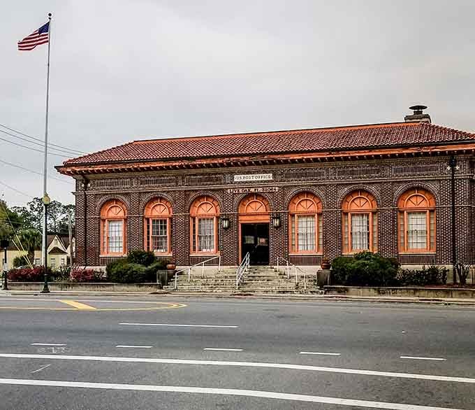 Even the post office maintains that classic brick charm, making errands feel less like errands somehow.