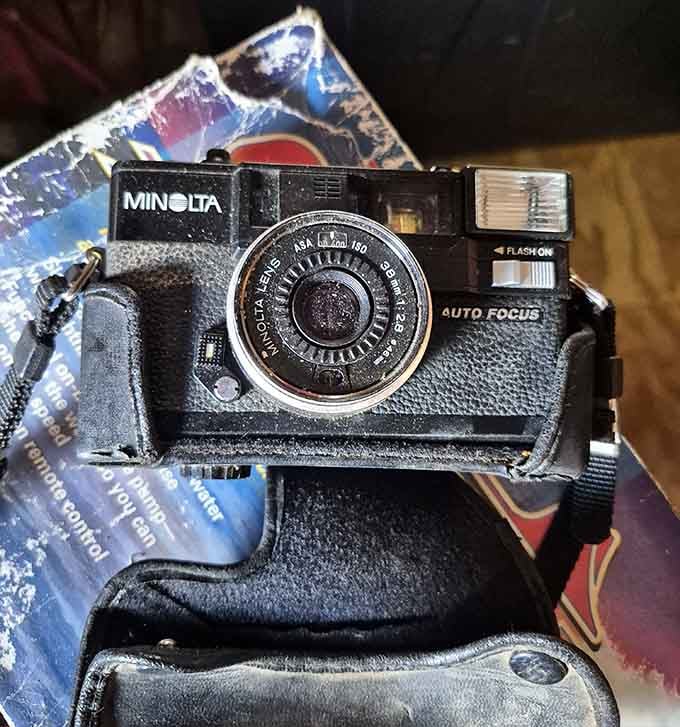 A vintage Minolta camera that probably captured more memories than your smartphone ever will, waiting for rediscovery.