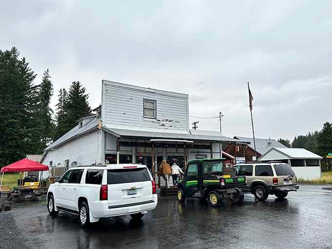 Rain or shine, this mountain outpost welcomes travelers seeking sustenance and a good laugh.