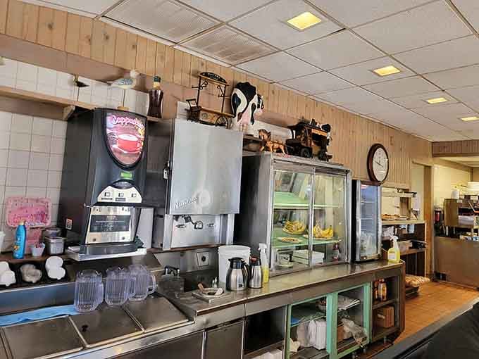Behind-the-scenes glimpses of the prep area reveal the serious operation required to serve scratch-made food around the clock.