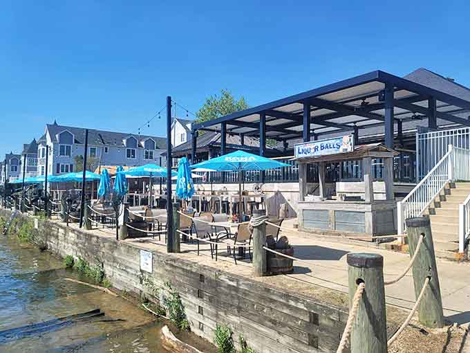 Lee's Landing Dock Bar brings waterfront dining to a town that's been earning river views since the 1800s.