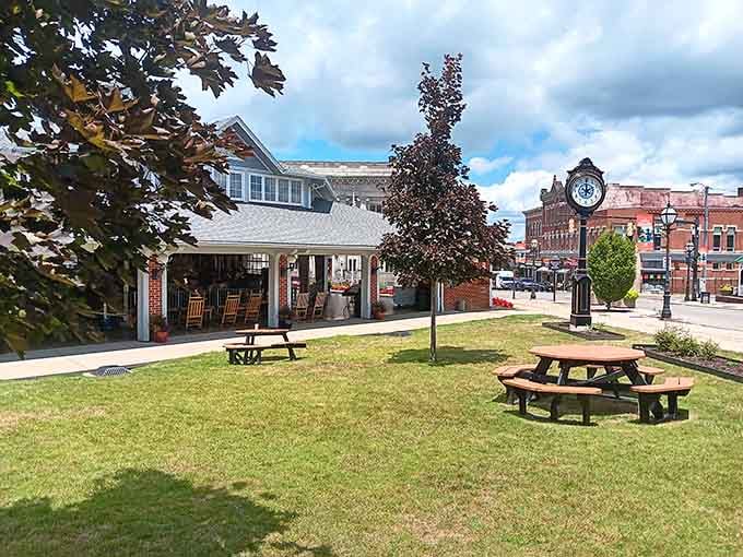Those picnic tables outside offer the perfect spot to recover from dizziness while planning your next spinning adventure.