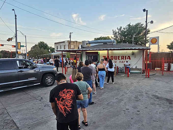 Lines this long don't lie; people know quality when they taste it and they'll wait for it.