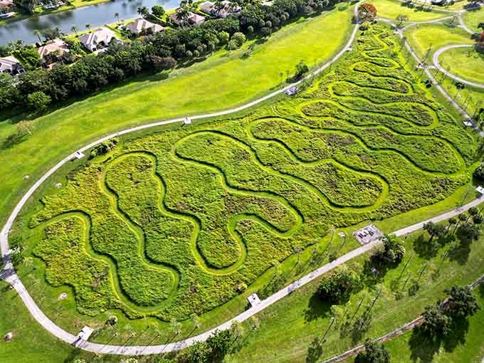 From above, the landscape reveals its artistic soul, where nature and design collaborate in patterns that delight the eye.