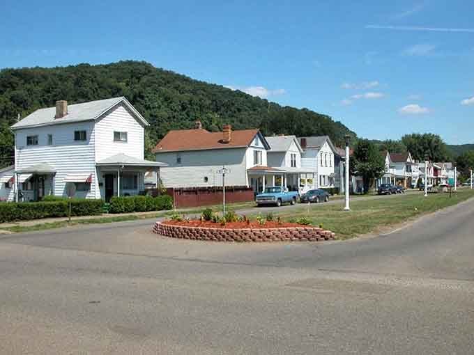 Hillside homes enjoy natural beauty that doesn't come with homeowners association fees or mandatory landscaping committee meetings.