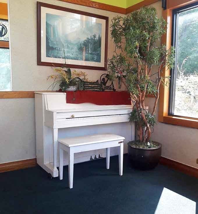 Even the piano adds character to this place, though the real music happens when fork meets plate here.
