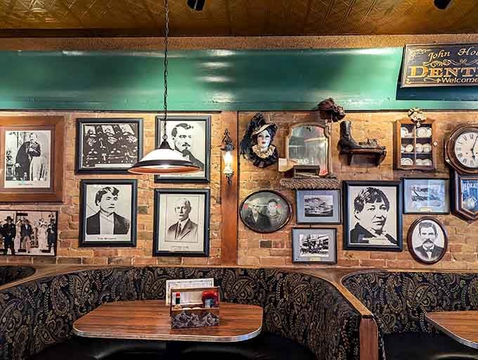 Historical photographs line the walls, turning dinner into an impromptu history lesson without the homework assignments.