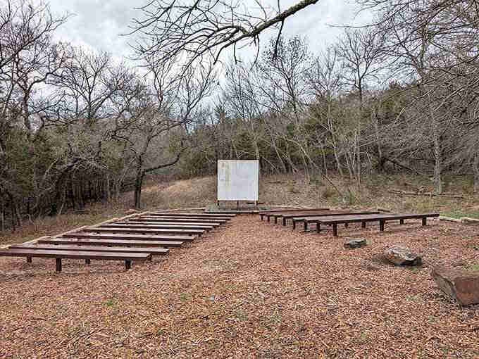 This natural amphitheater setting proves that Mother Nature understood outdoor entertainment long before we invented streaming services and surround sound.